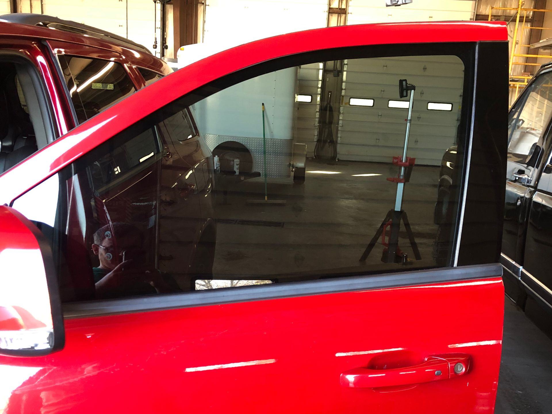 How Does Window Tinting Reduce Heat in Car? - Dynamic Detailing & Tint